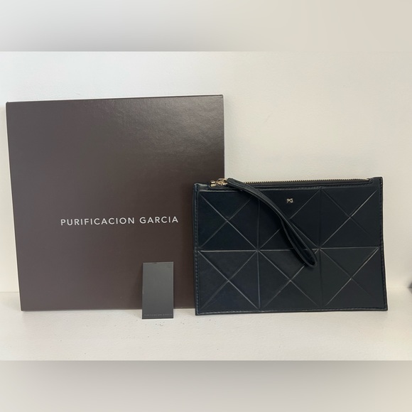 Purificacion Garcia | Bags | Chic Origami Clutch By Purificacion Garcia ...